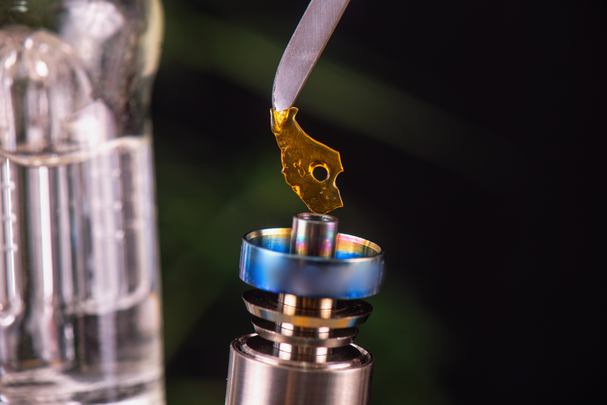 How To Dab Cannabis The Total Beginner s Guide To Dabbing Dabbing Pro